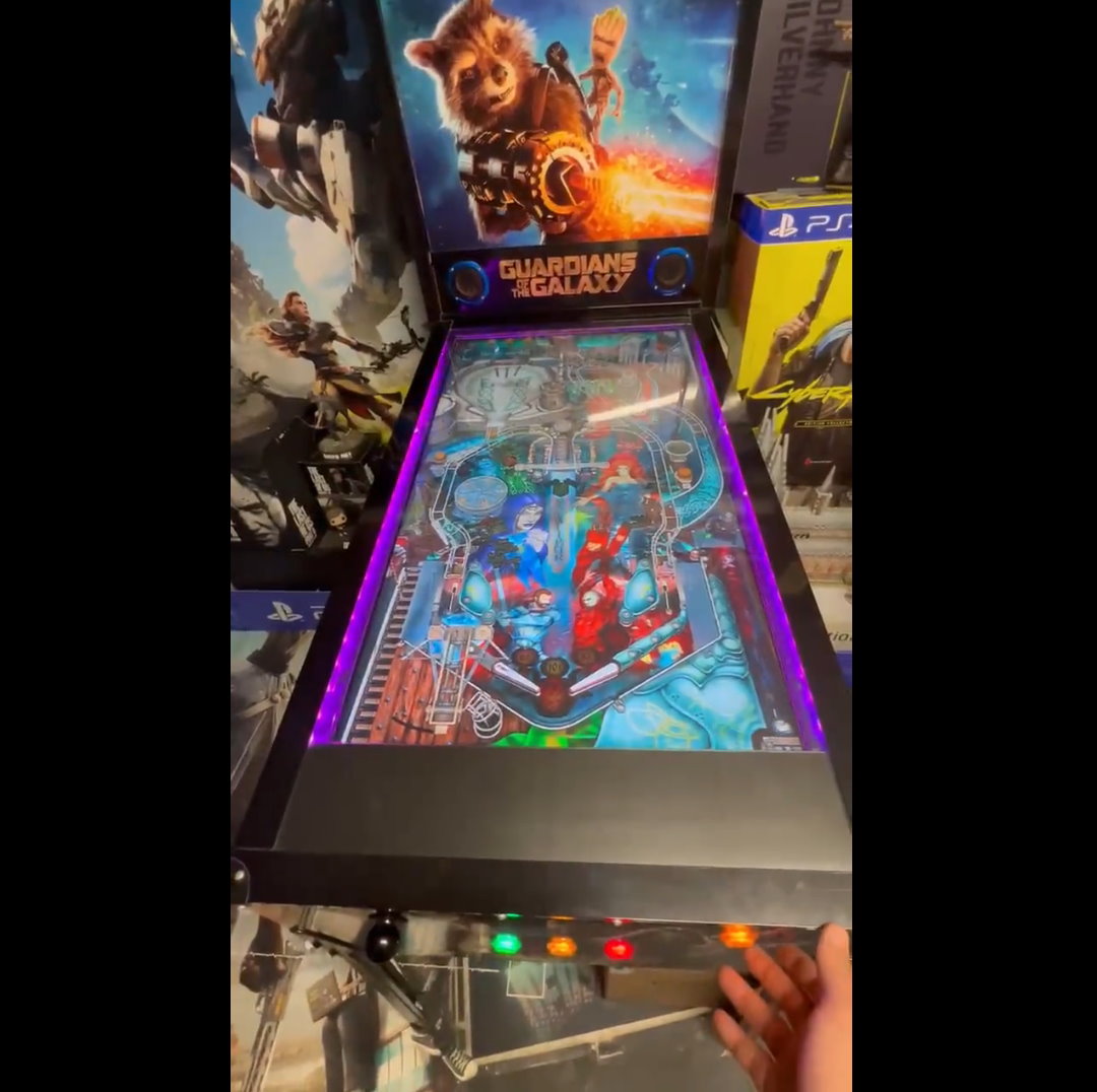 Tinkerer showcases impressive DIY pinball cabinet made with Nintendo ...