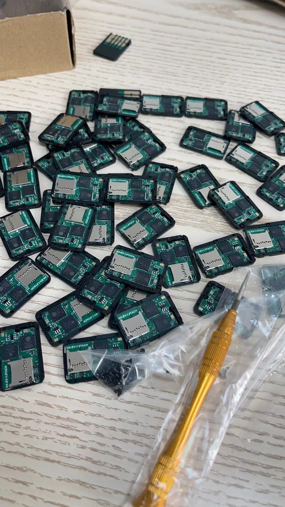 MIG Switch, UnlockSwitch, MIG DIY: MIG V2 confirmed, and more clones surface (but we've yet to ...